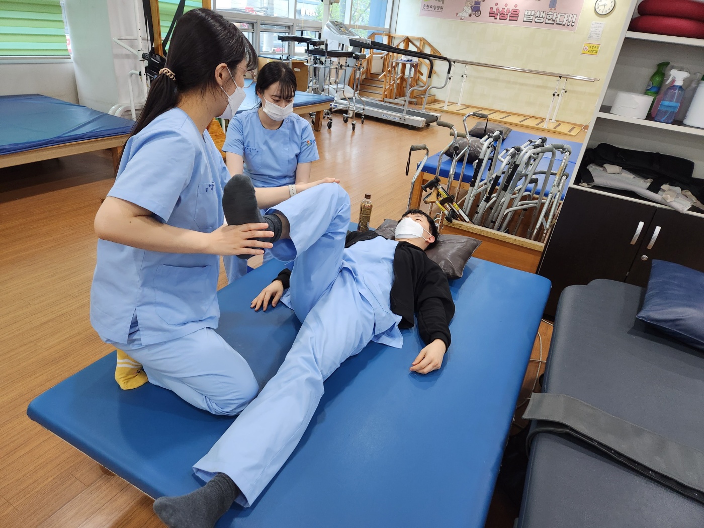 신입 물리치료사를 위한 ROM(range of motion) exercise – Lower extremity 실습 - 서울퍼스트병원